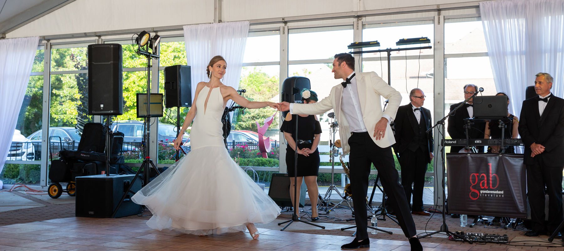 Shoreby Club Wedding Reception | Making the Moment Photography