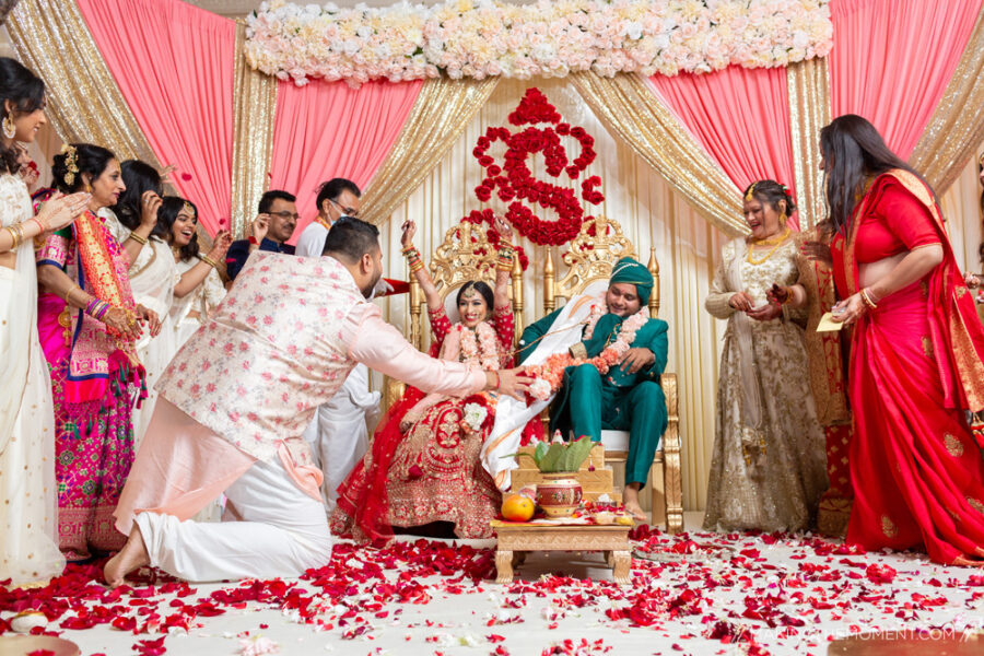 Colorful Indian Wedding Ceremony Cleveland | Making the Moment Photography