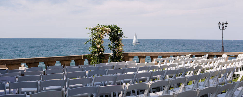 Shoreby Club Outdoor Wedding Ceremony | Making the Moment Photography